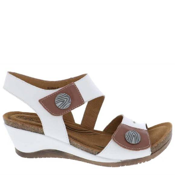 Biza | Shoes | New Biza Womens Maddison Sandal In Whitebrandy | Poshmark